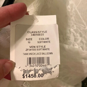truly zac posen | Dresses | Truly Zac Posen V Neck Full Lace Ball Gown ...